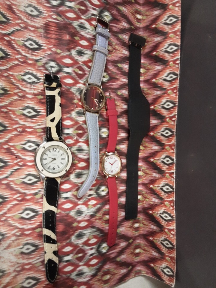 Lot of Women’s watches a mix of 4 need batteries | eBay