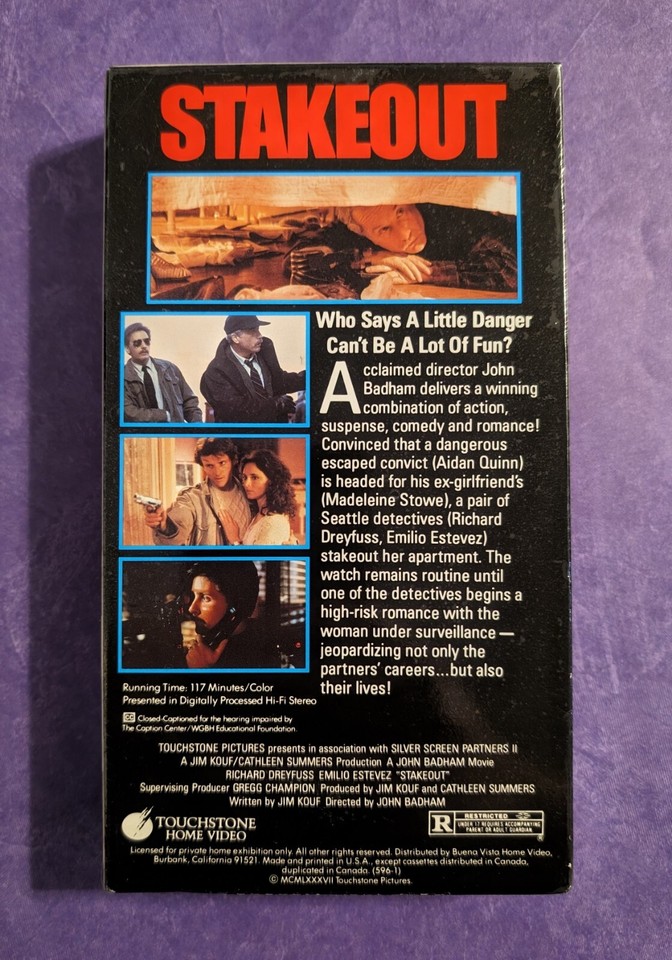 Stakeout (1995 VHS) Emilio Estevez Richard Dreyfuss Badham 90's Comedy ...