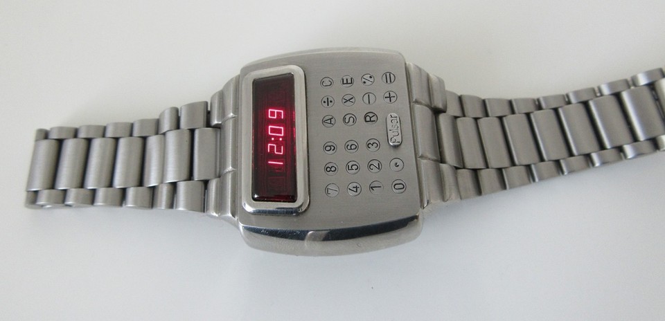 Men's SS 1976 Pulsar calculator digital Time computer QUARTZ Digital ...