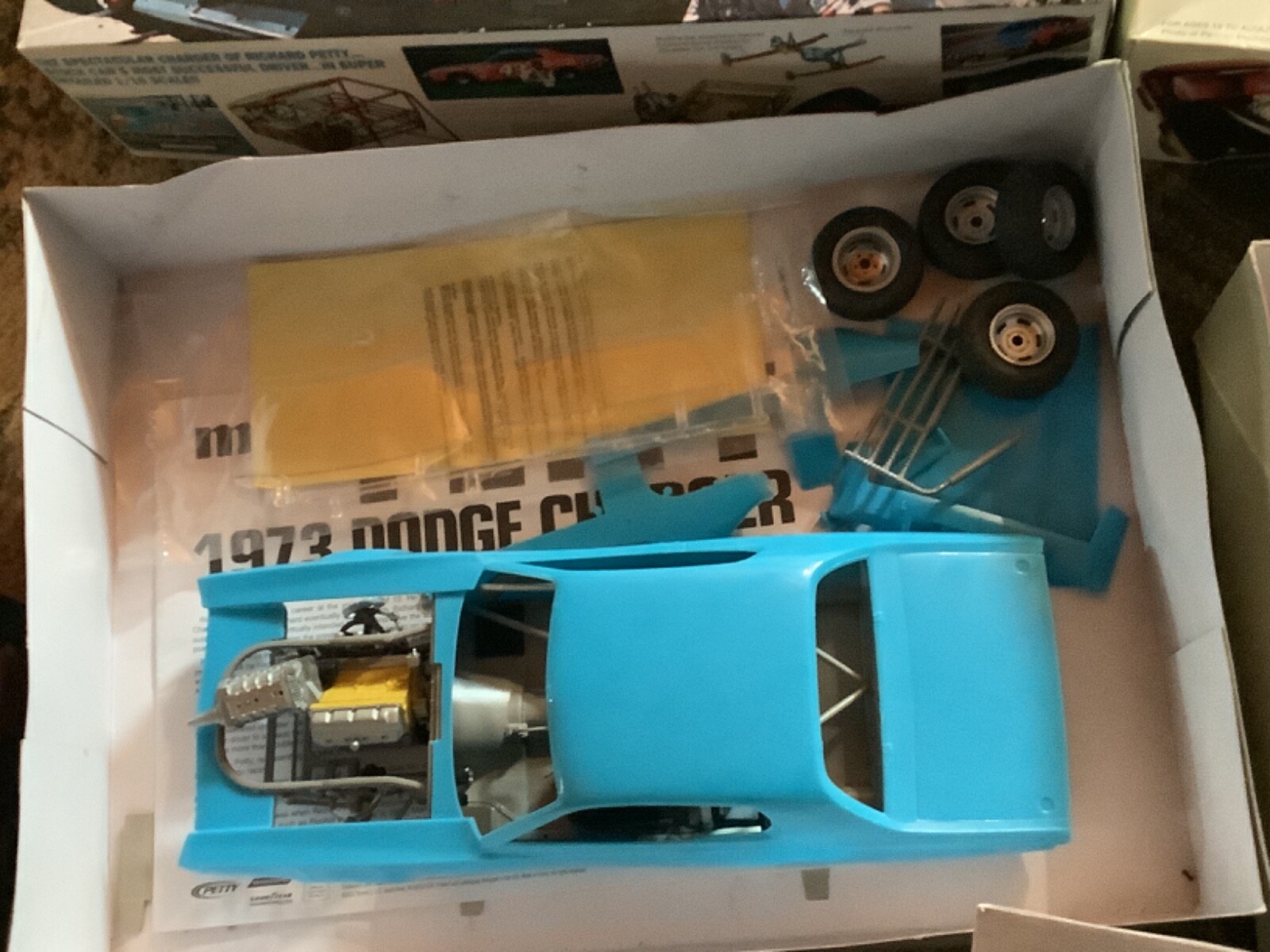 MPC Street Charger Super 1:16 Scale 1973 Dodge Charger Model kit ...