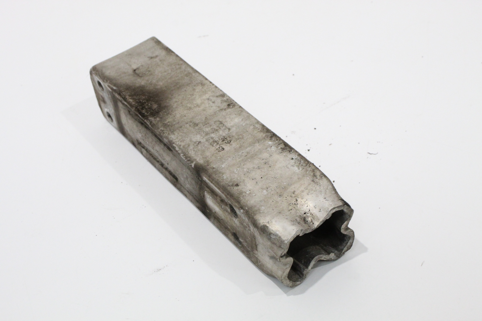 Audi A6 Allroad 4F C6 OS Right Front Bumper Support Towing Eye Socket ...