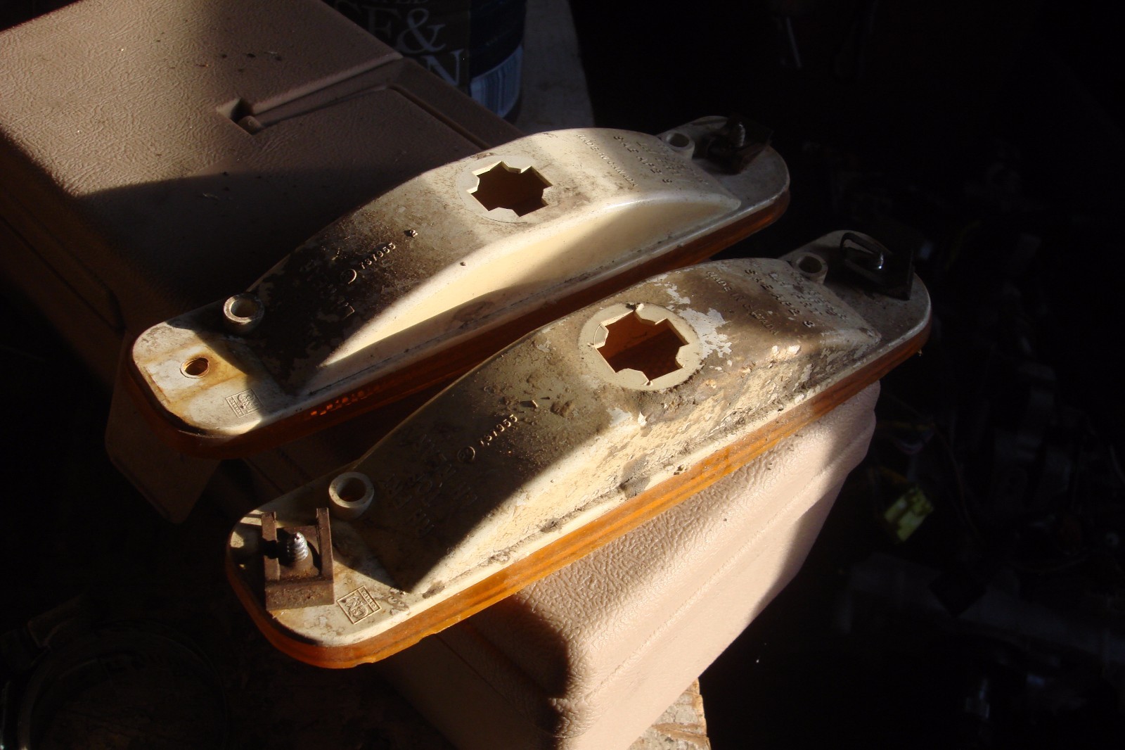 1973-1980 Chevy Truck GMC Side Marker Amber Lens & Base SAE Ap2 3 Sta ...