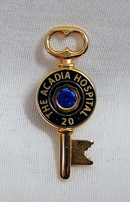 Vintage Lapel Pin The Acadia Hospital 20 Year Service Skeleton Key | eBay