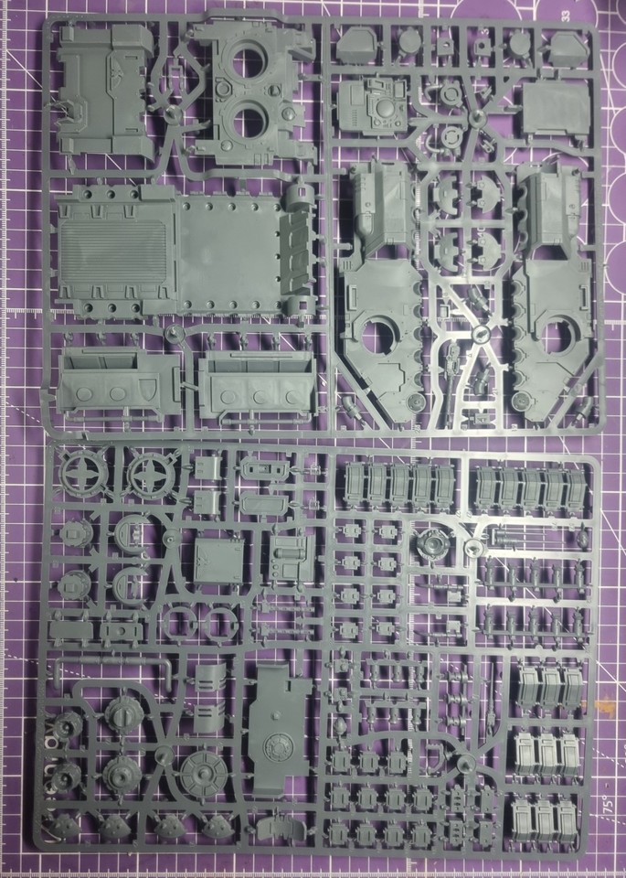 Warhammer 40k Space Marine Impulsor Tank | eBay UK