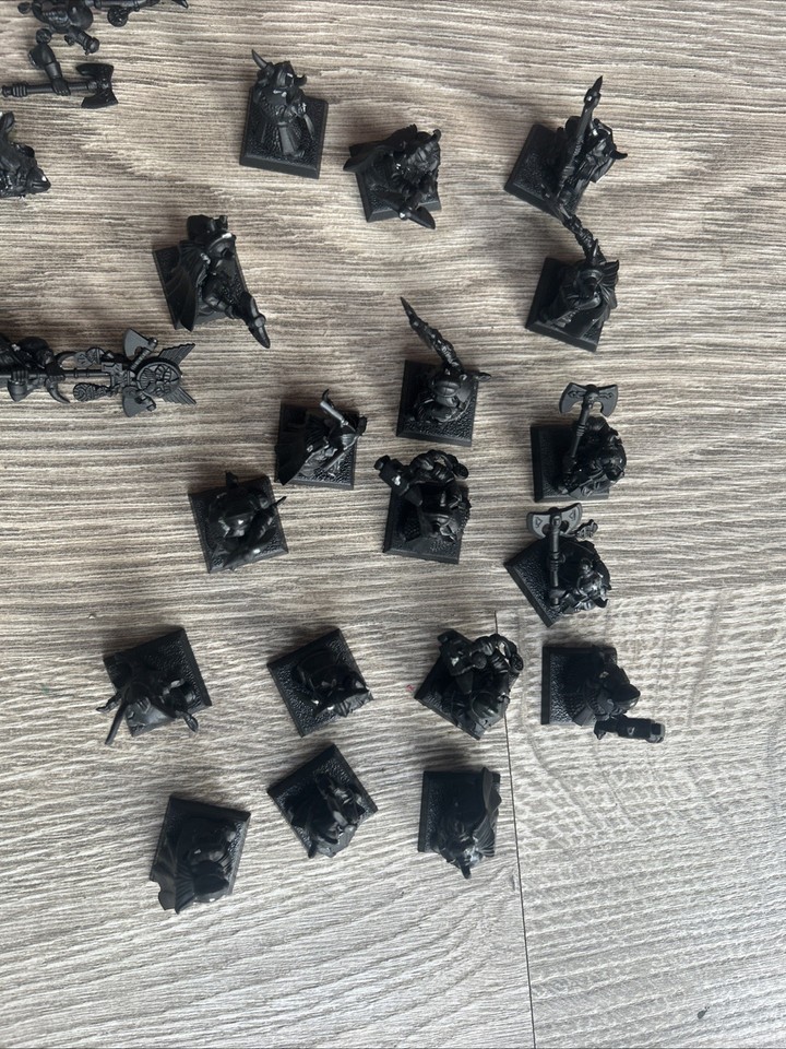 Warhammer Fantasy Dwarf Battalion Starter Set Partly Assembled But ...