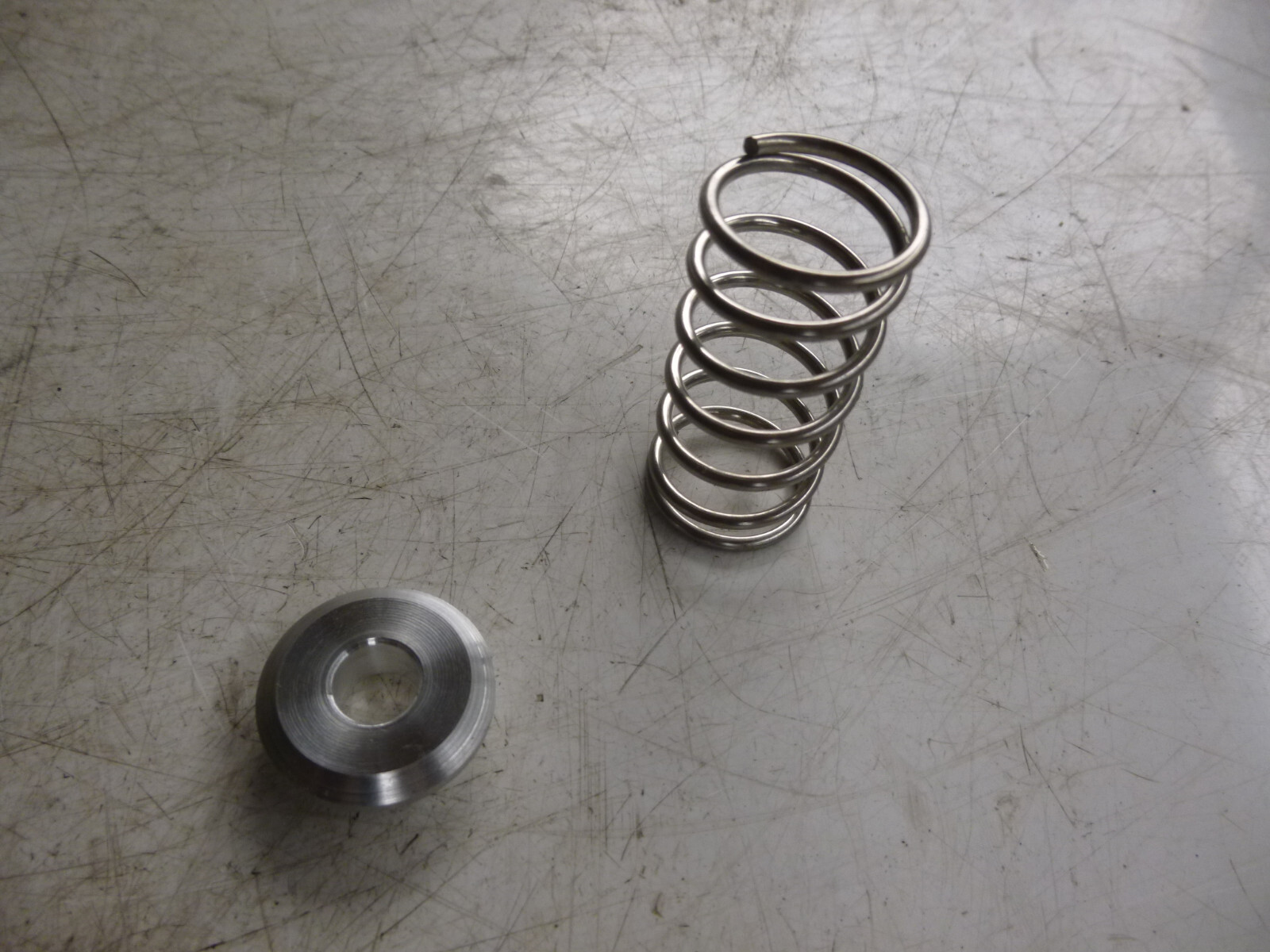 GSXR SRAD Race Track Bike Rear Brake Master Cylinder Return Spring Set ...