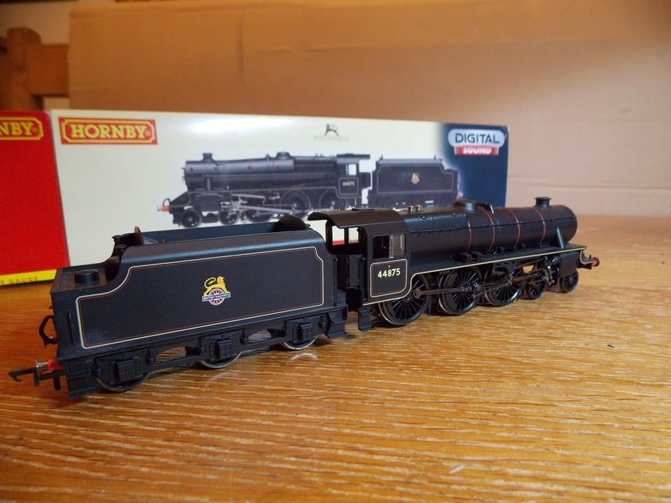 HORNBY R2804XS LMS 5MT CLASS 4-6-0 LOCO No 44875 in BR Black Livery ...