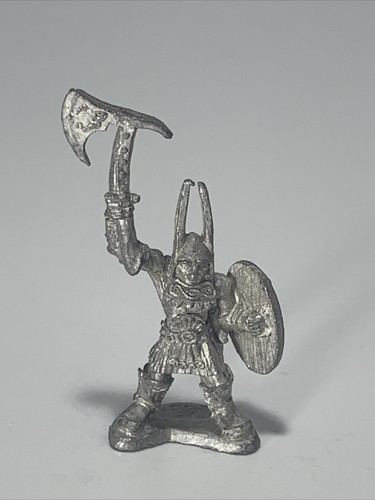 Ral Partha BLACK FALMYRIAN CHAMPION 01-145 Vintage 1985 Metal Miniature ...