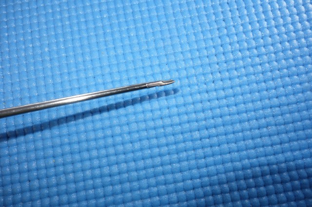 Acufex Arthroscopy Basket Punch Forceps Narrowline Straight 012052 for ...