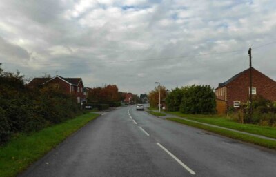 Photo 6x4 Beckingham village ahead Saundby c2015 | eBay
