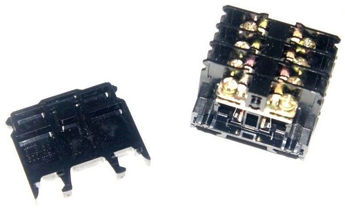 LOT OF 84 IDEC BNH10W TERMINAL BLOCKS, 10A, 600V, W/ LOT OF 4 BNE15W ...