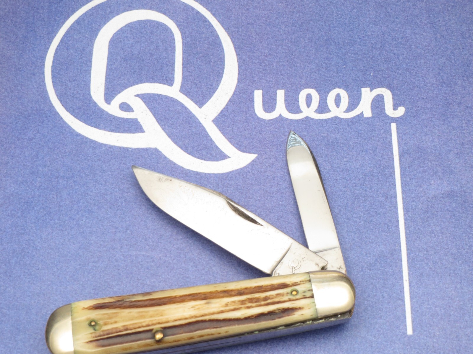 Queen Cutlery Knives - Old Pocket Knives