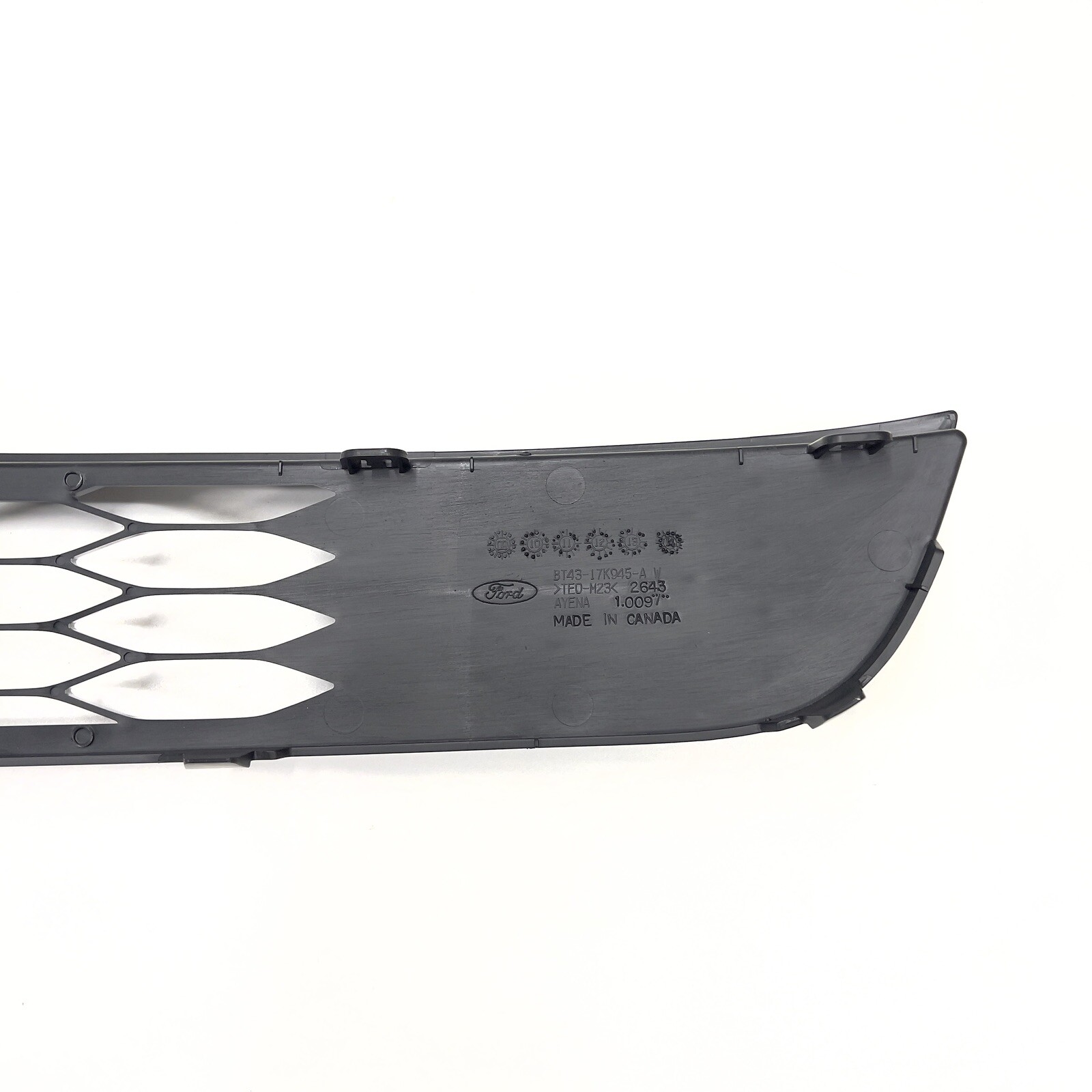 2011-2014 Ford Edge front Bumper lower Grille black Insert new OEM BT4Z ...