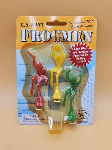 2002 US Navy Frogmen Cereal Toy Divers Baking Powder Water Toy ...
