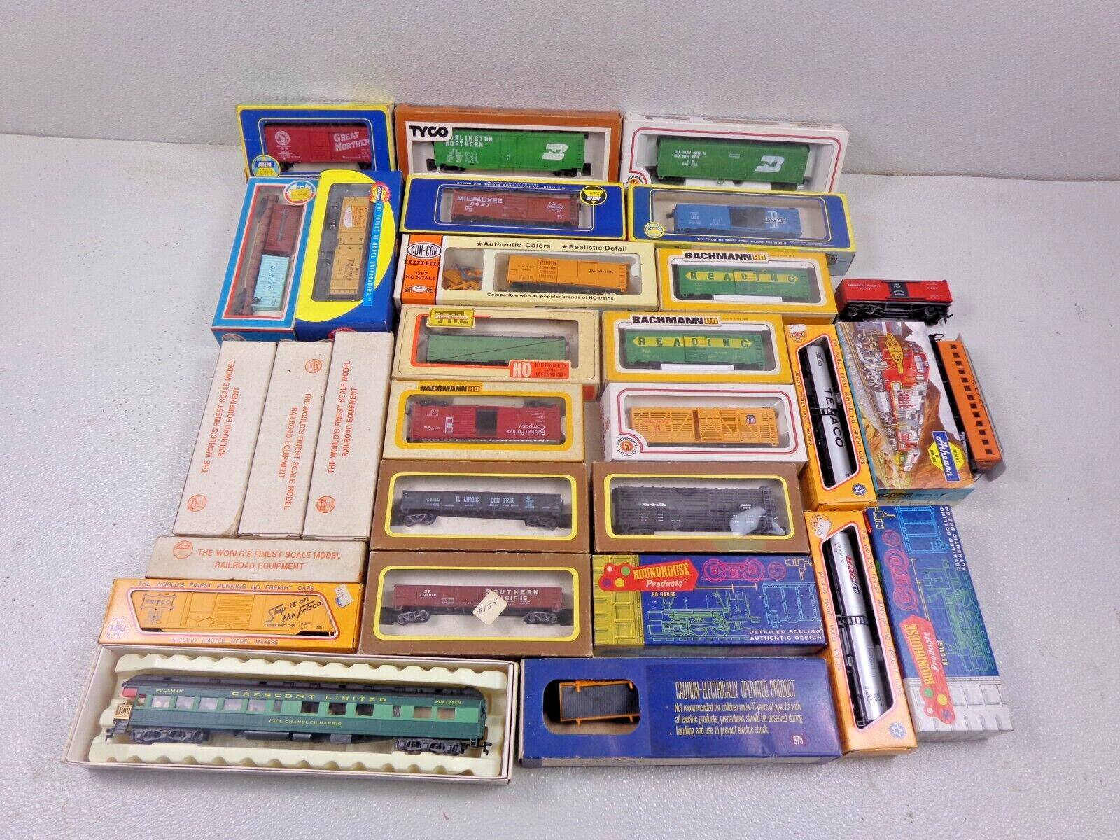 Vintage Huge lot of (30) HO Mixed Freight Cars most w/orig boxes | eBay