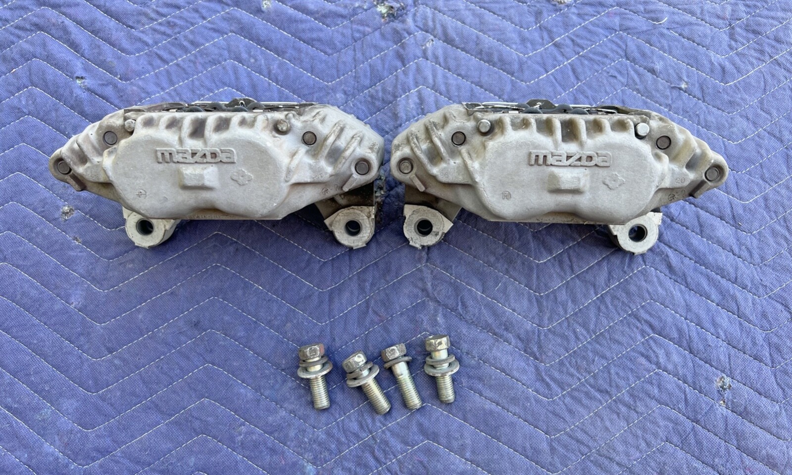 1986-1991 MAZDA RX7 FC3s SET OF 2 FRONT RIGHT & LEFT 4-PISTON BRAKE ...