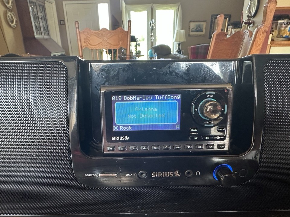 SIRIUS XM Radio Docking Station Boombox Model SUBX2 | eBay