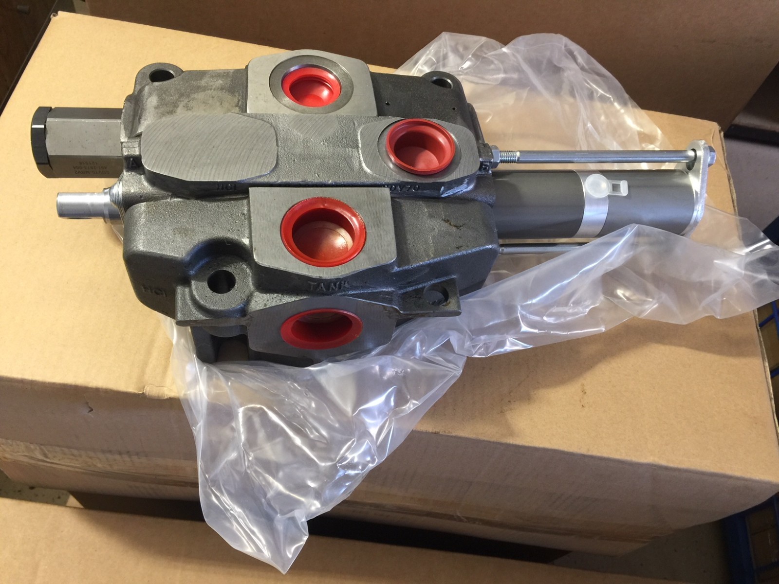 Parker Commercial Hydraulic Valve DVA20 Replacement,1 spool air for ...