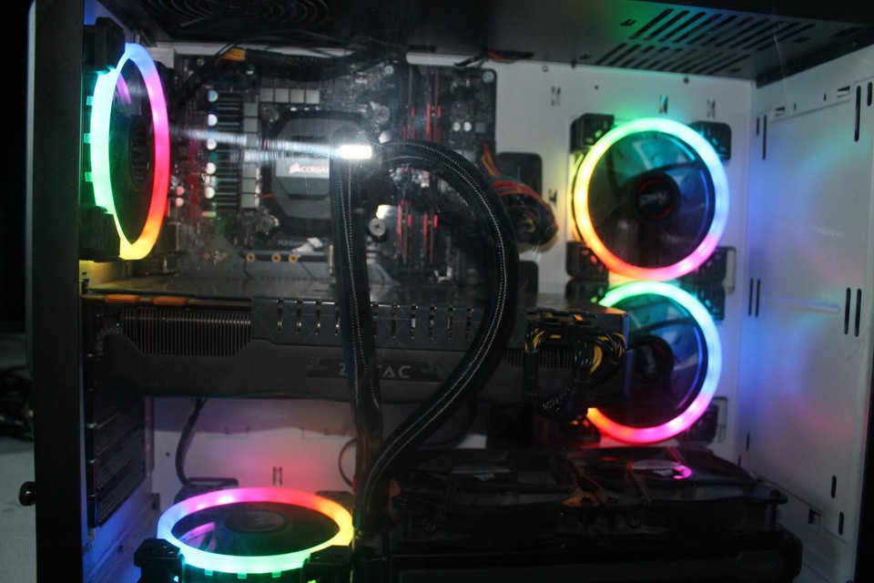 Powerful Custom Gaming PC i7-8700K 16GB RAM GTX 980 Ti Amp! EXTREME ...