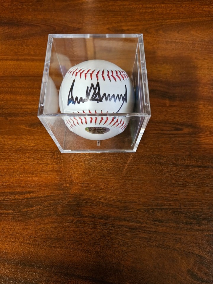 Donald Trump President Hand Signed Baseball Autographed COA Hologram | eBay