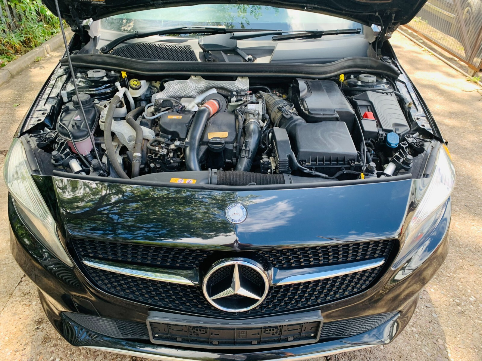2017 MERCEDES-BENZ A-CLASS BREAKING A180D SPORT 1.5 DIESEL 6 SPEED ...