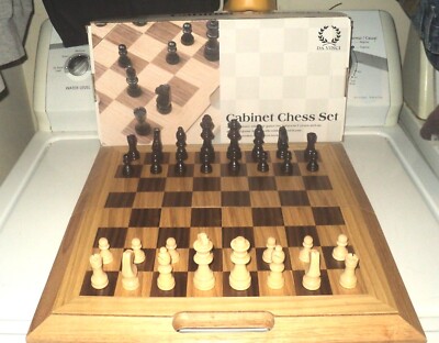 DA VINCI Travel Chess Set: With Box: King 2 3/4": Set 15 3/4": Wooden ...