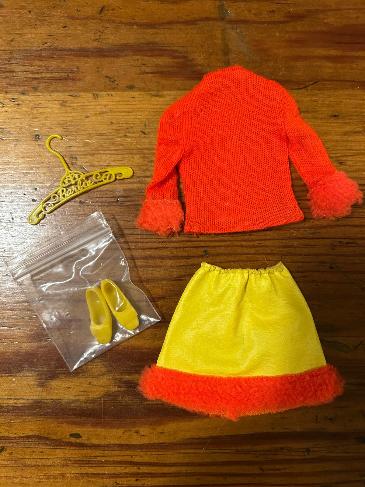 Vintage Barbie #1477 Hooray For Leather Complete Outfit Sweater Skirt ...