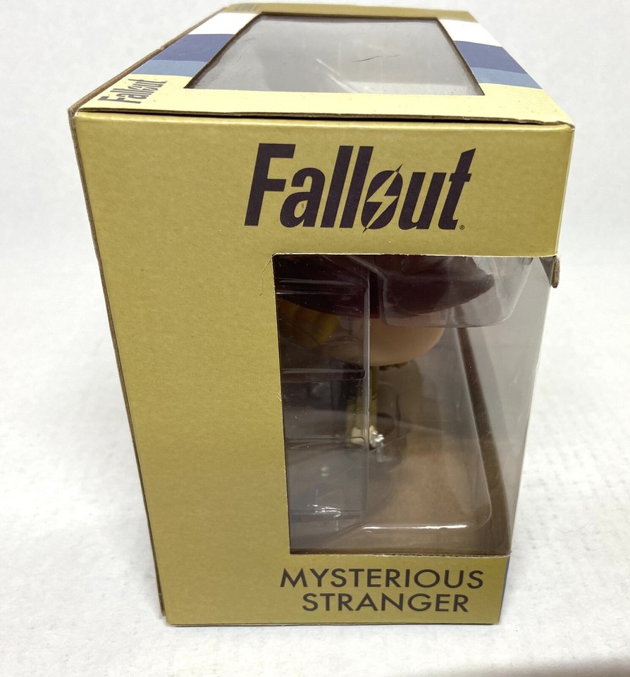 Funko Vynl Fallout Mysterious Stranger and Adamantium Skeleton-glow in ...