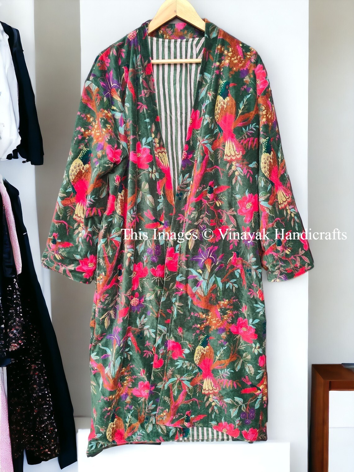 Luxury Velvet Bird Printed Kimono Robe OFMD Gown Green Color Long ...