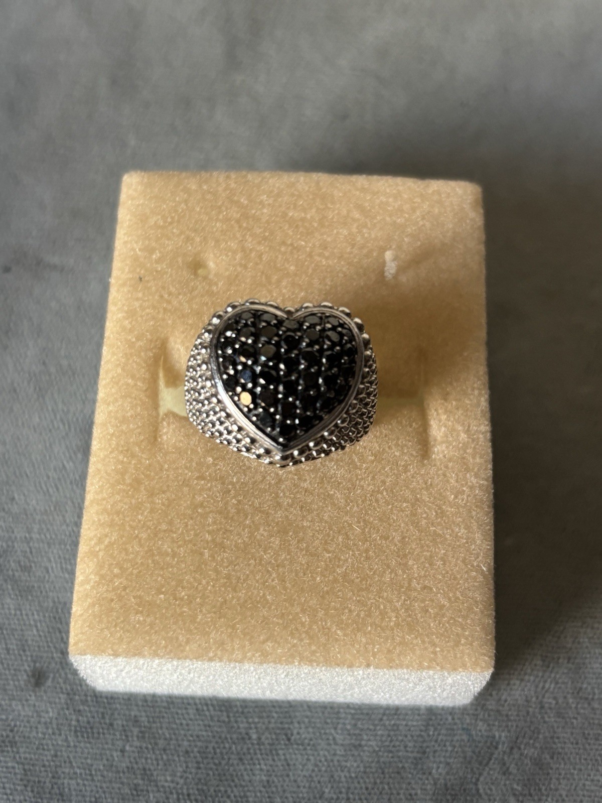 JS Sterling Silver Black Crystal Heart Ring Size 6 | eBay