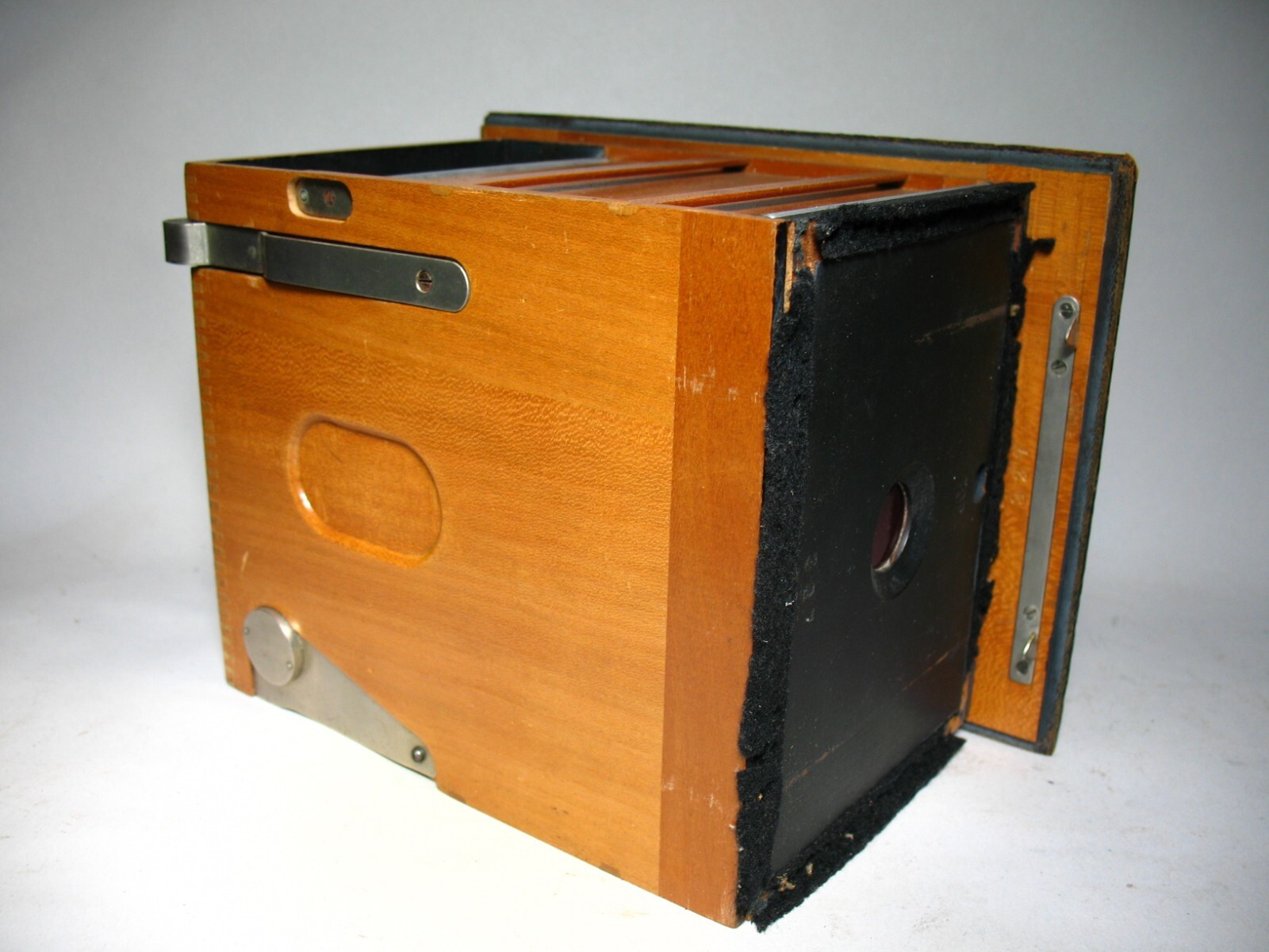 Kodak No. 4 Bulls-Eye Model D Box Camera Serial Number 29801 | eBay