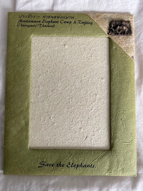 PAIR OF RECYCLED ELEPHANT DUNG PAPER PICTURE FRAMES MADE IN THAILAND ...
