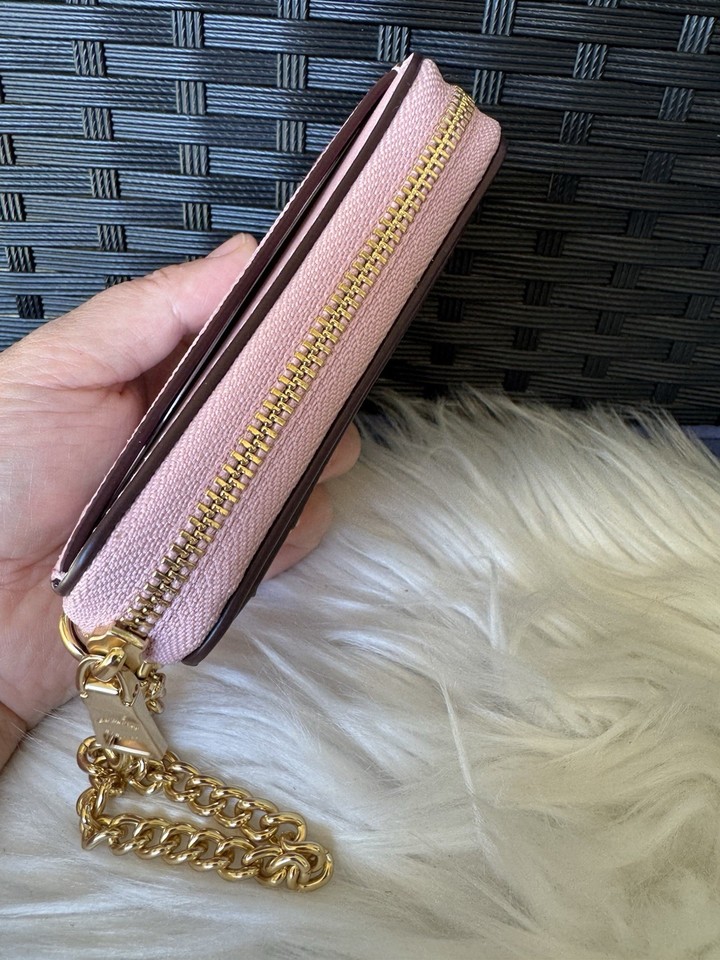 NWT Coach Zip Card Case In Signature Canvas CW883 POWDER PINK | eBay