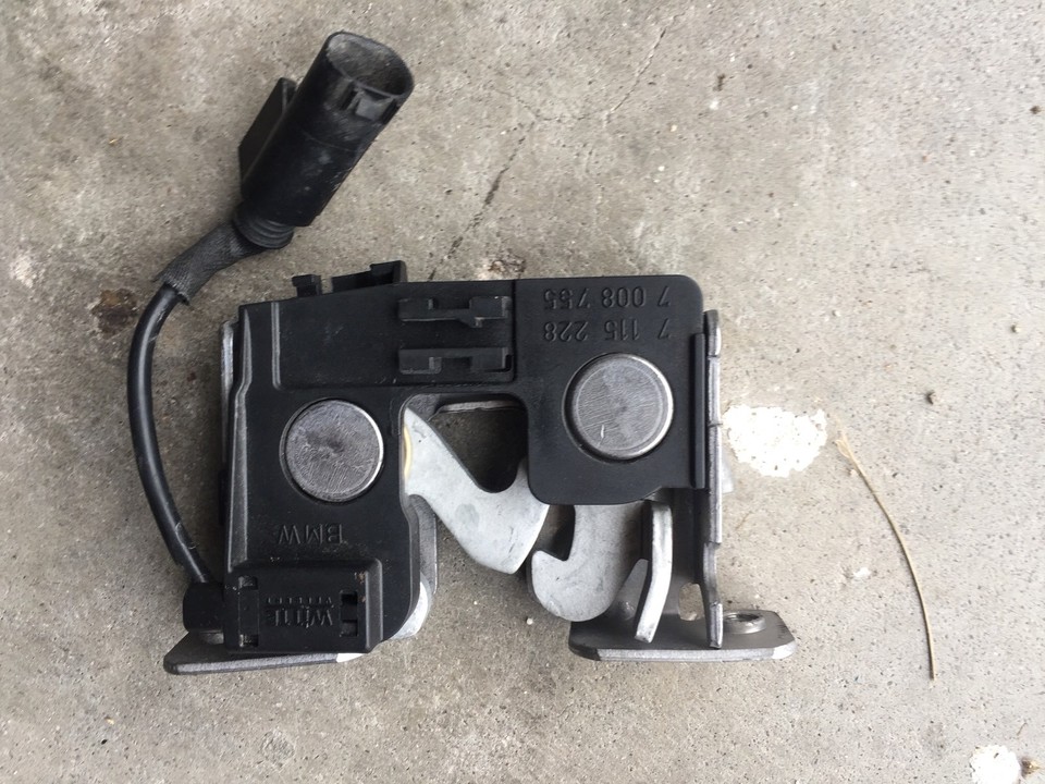 BMW 530i 545i X3 325i 325xi 330xi 528i 528xi M3 Hood Lock Latch ...