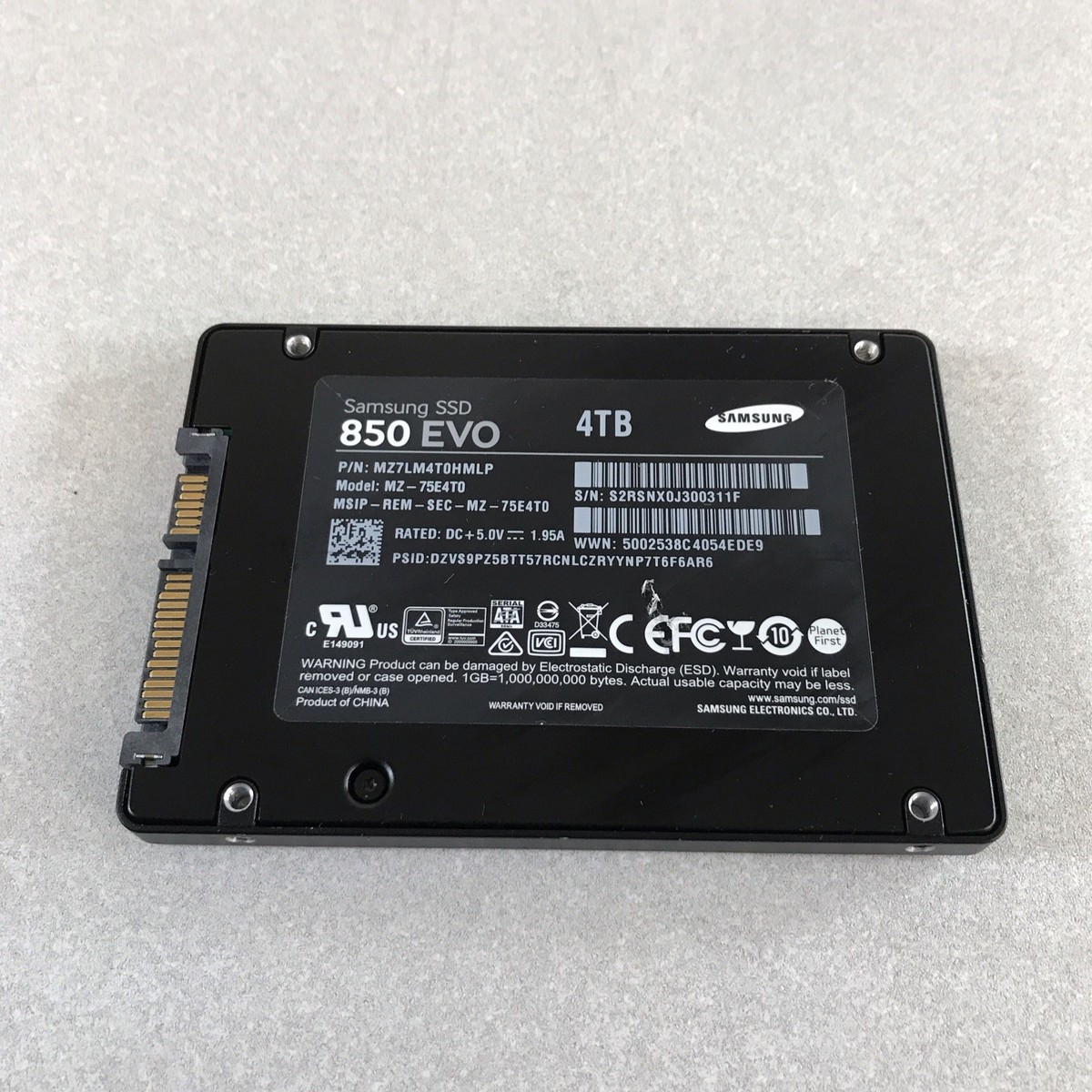 s-l1200.jpg s-l1200.jpg