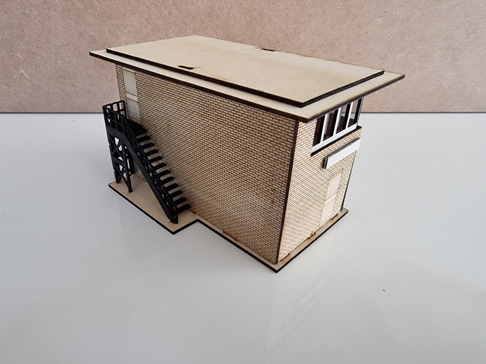 British Railways OO 1:76 Scale Unpainted Wood Laser-Cut ARP Signal Box ...