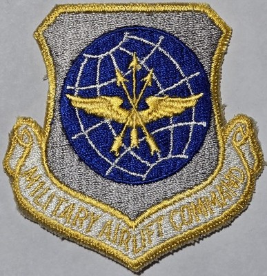 USAF AIR FORCE Military Airlift Command (MAC) Patch COLOR VTG FLIGHT 3 ...