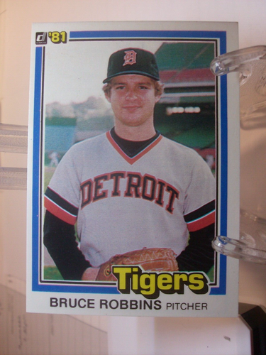 1981 Donruss Baseball Card #129 - Bruce Robbins - Detroit Tigers (97962 ...