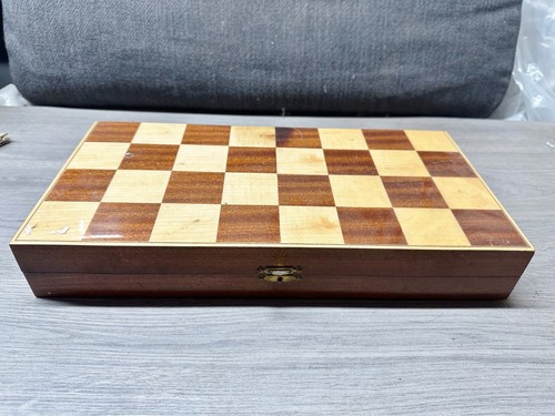 VINTAGE WOODEN FOLDING CHESS BOARD BOX CLASSIC GAME STORAGE TRAVEL CASE ...