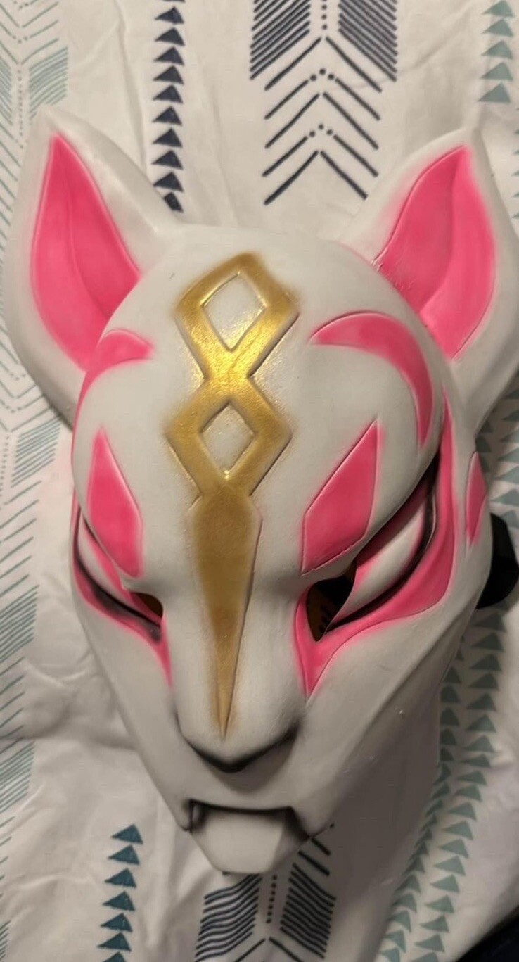 Fortnite Game Fox Drift Flexible Vinyl Mask Costume C… - Gem