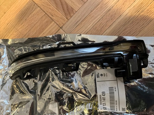 BMW G01 SUV Auxiliary Turn Corner Light Mirror Left 63137441439 ...