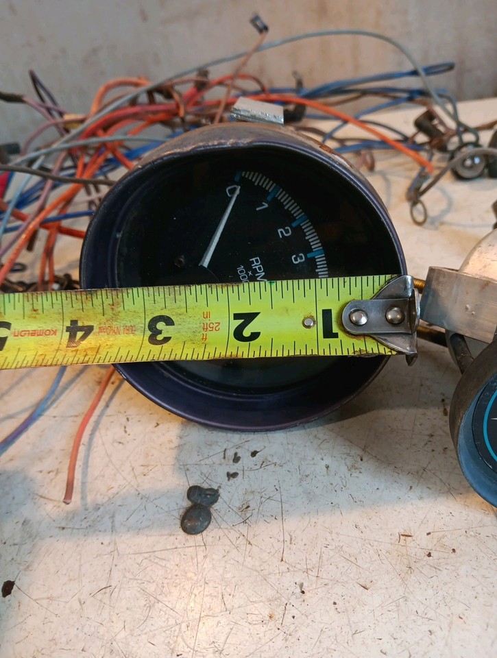 Vtg Medallion Marine Boat Gauges Temp Fuel Trim Amp Tach Oil Switches ...
