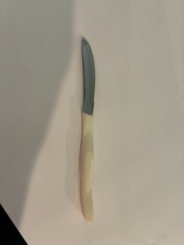 CUTCO 1759KJ Serrated Table/Steak Knife White Pearl Handle | eBay