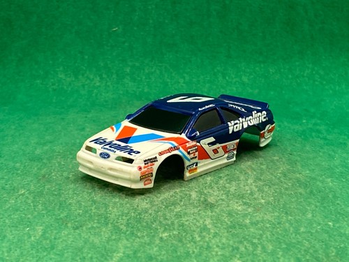 ORIGINAL TYCO 440-X2, VALVOLINE STOCKER BODY, BLUE/WHITE # 6, NICE | eBay