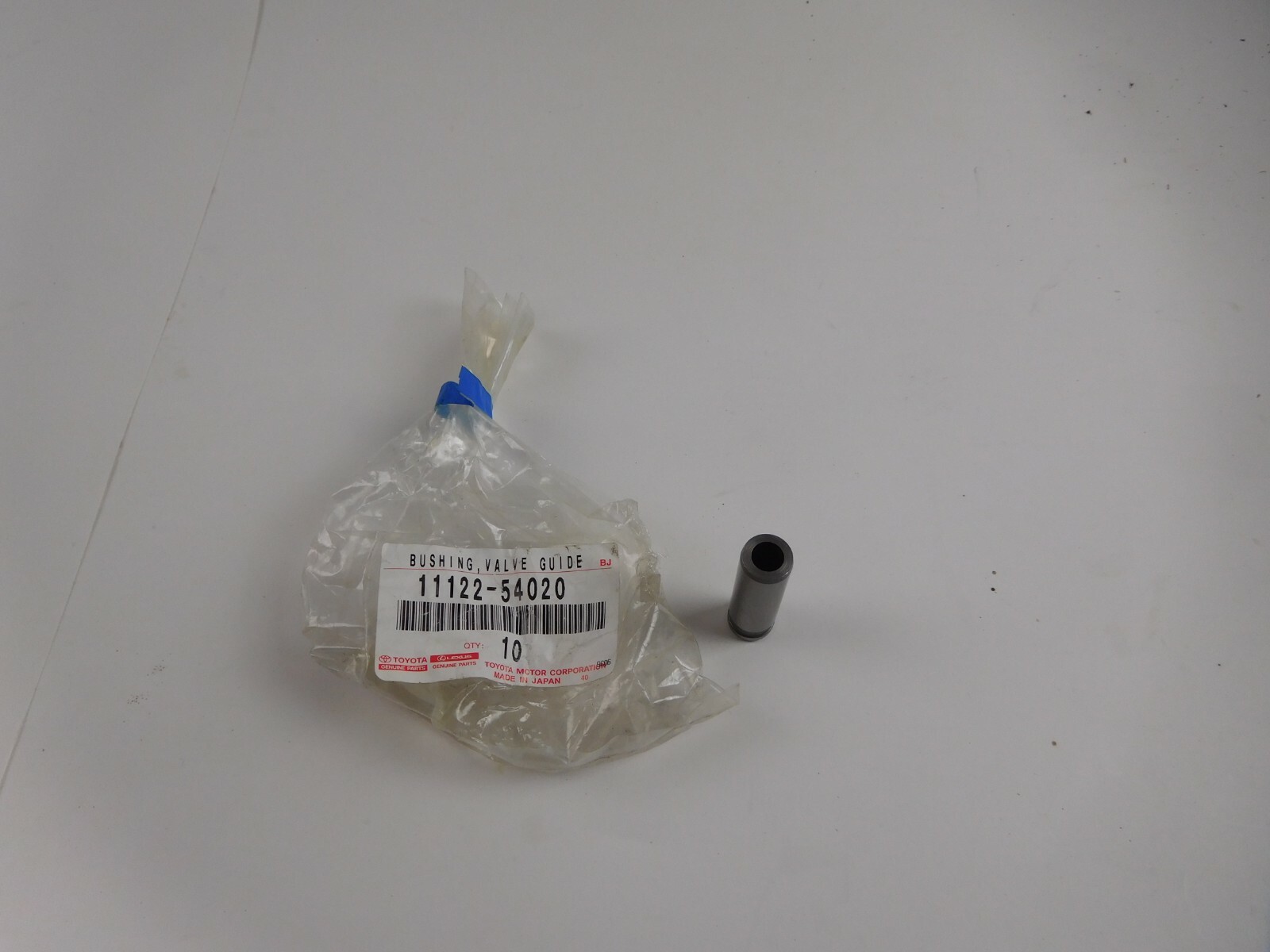 Genuine Toyota Bushing Valve Guide 11122-54020 2L 2LT 2LTE 5LE 5L 3L ...