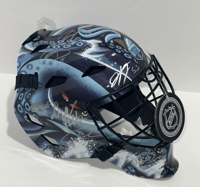 2022 SEATTLE KRAKEN TEAM SIGNED GOALIE MASK MCCANN EBERLE GRUBAUER ...
