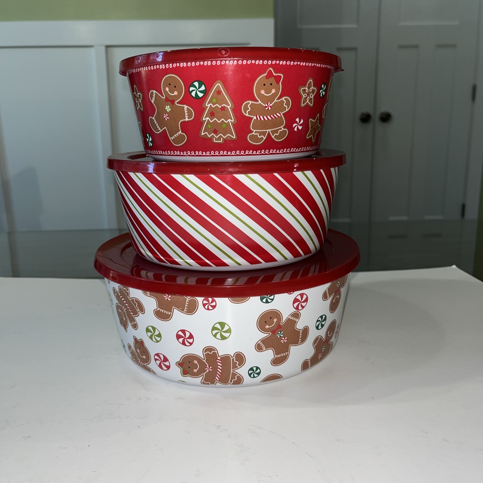 St. Nicholas Square Yuletide Nested Containers Set Of 3 BOWLS WITH LIDS ...