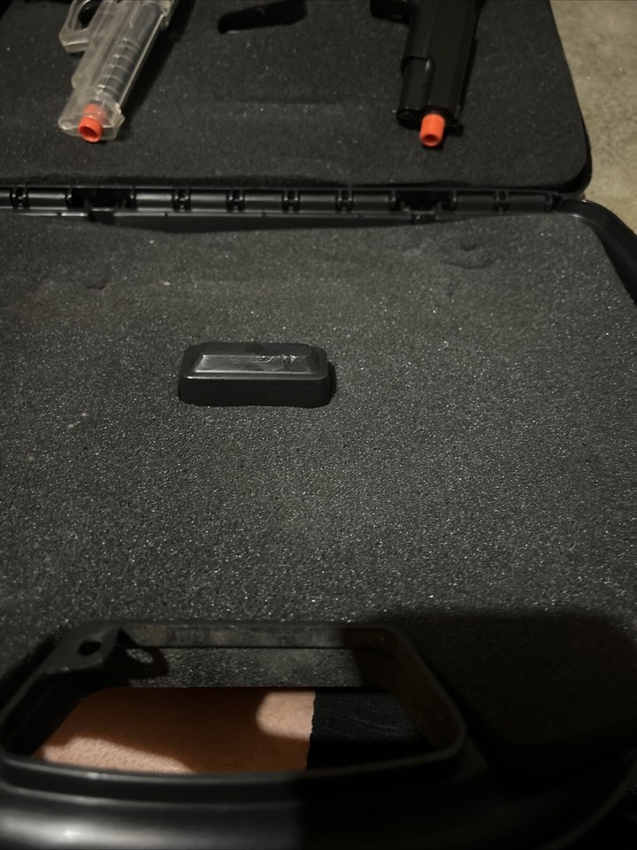 177 cal pellet P4 With Accessories And 2 Air Gats Included. Crosman T4 ...