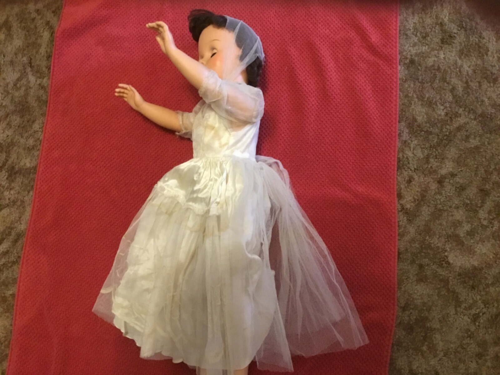 Vintage Walking Bride Doll 28” Tall Sleepy Eyes Eegee 1960s, Great ...