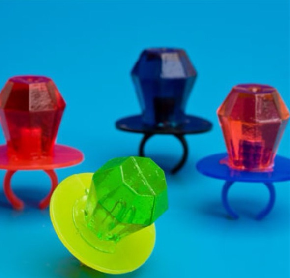 Ring Pop Candy 1 Bag containing 4 Ring Pops BRAND NEW SEALED BAG | eBay